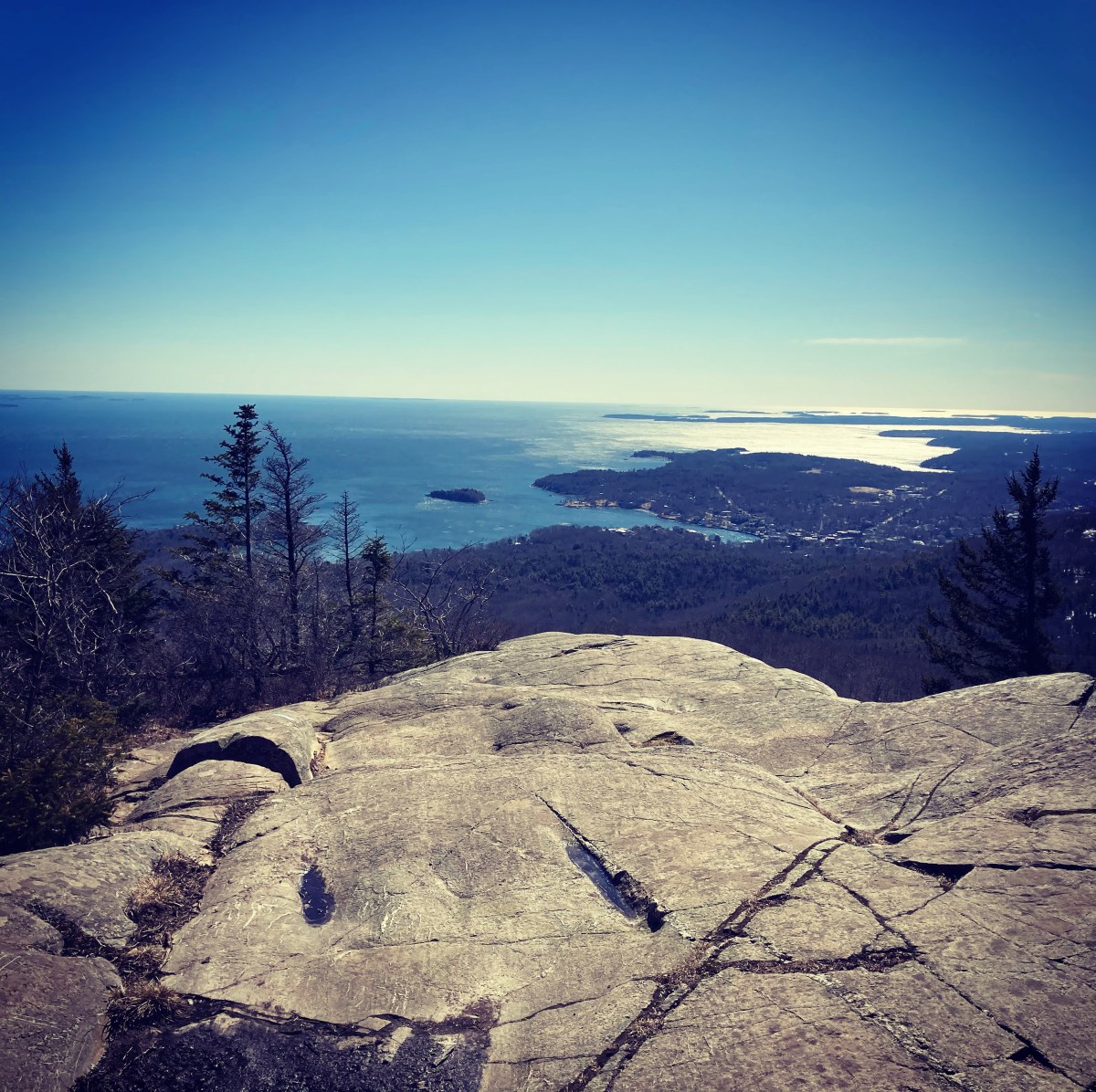 Mount Battie, Maiden Cliff, and Megunticook Loop – Hiking in Maine
